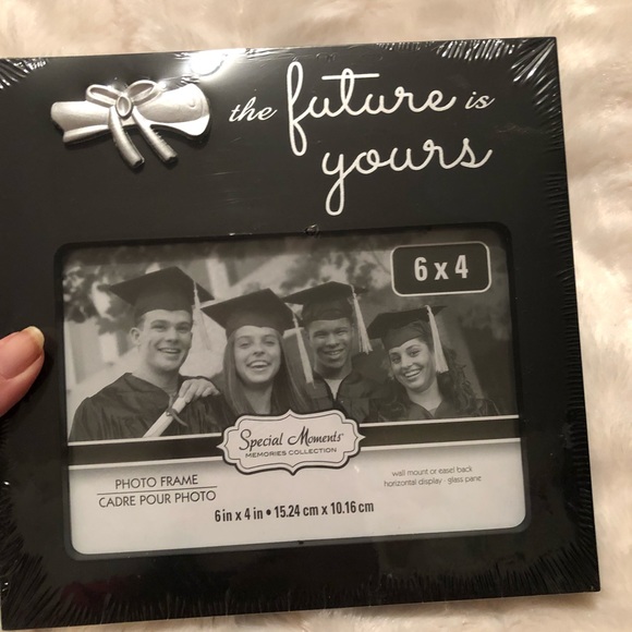Accents | Grad Frame | Poshmark